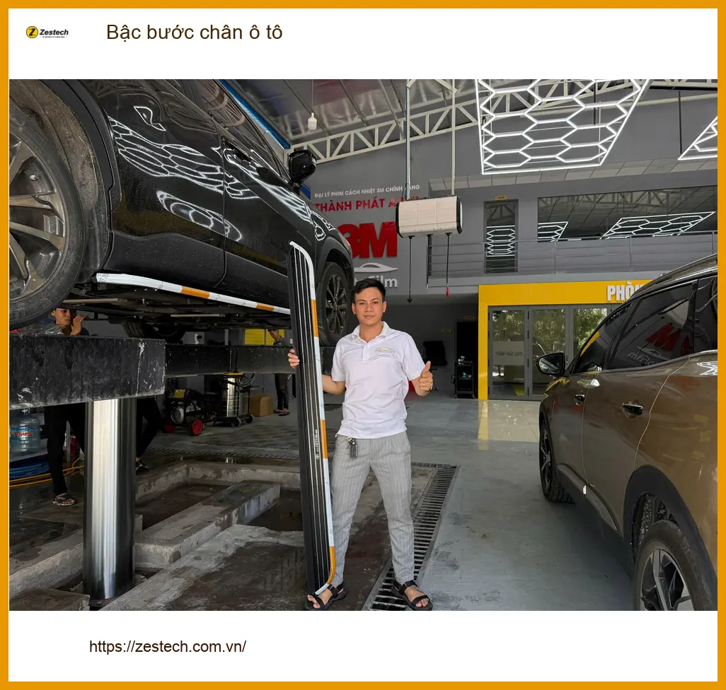 Bác Minh lắp bậc bước chân ô tô Honda CR-V tại Quận Bình Tân - Đại Lý ...
